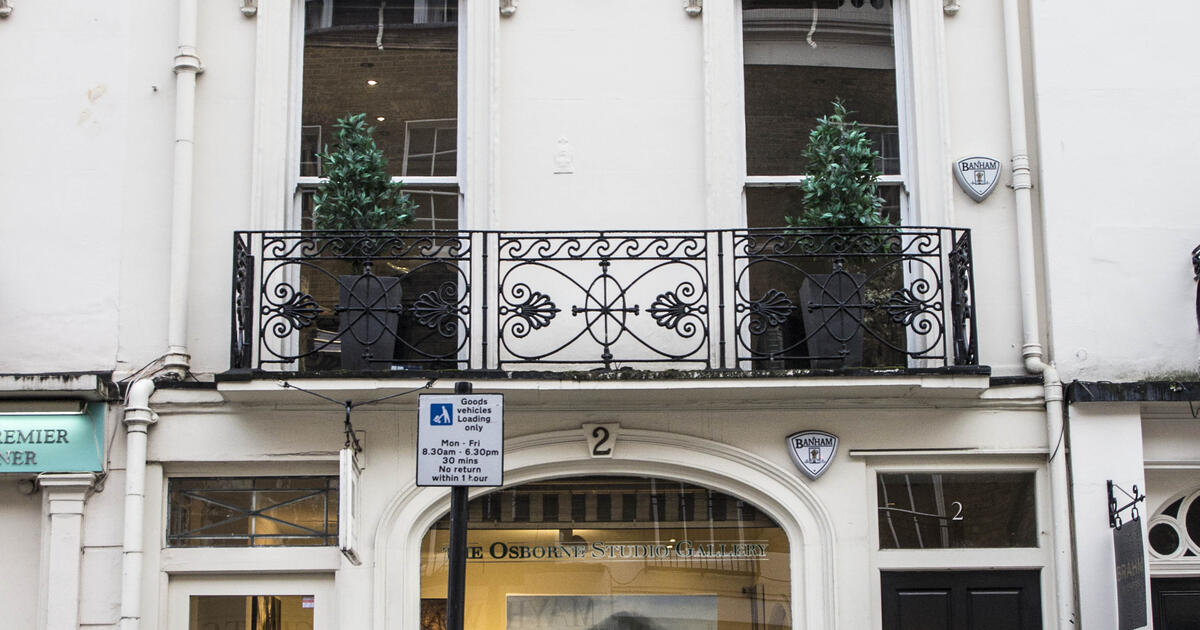 Osborne Studio Gallery – 25 Years on Motcomb Street | Belgravia Village ...